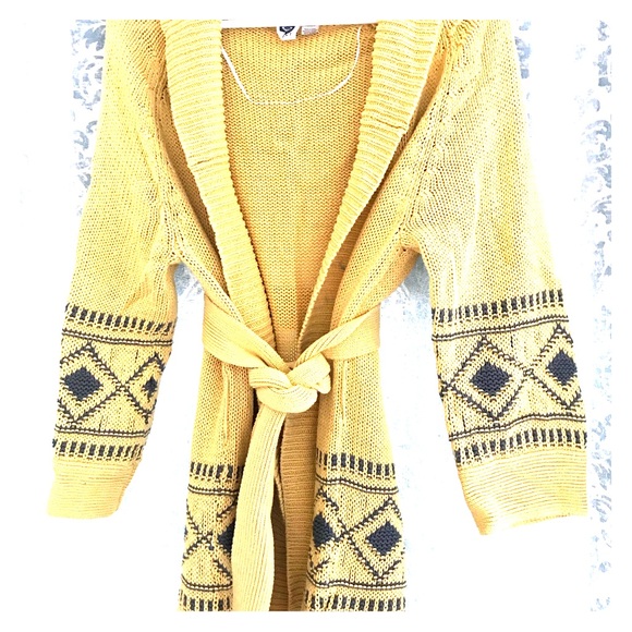 Roxy | Sweaters | Roxy Belted Sweater | Poshmark